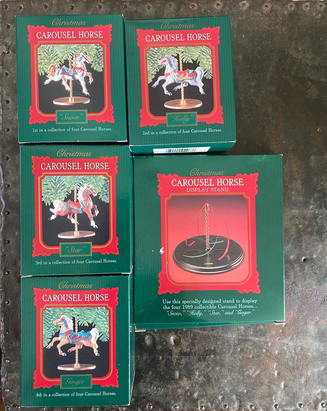 Hallmark Christmas Carousel Horse Collection Set of 4 and Display Stand ...