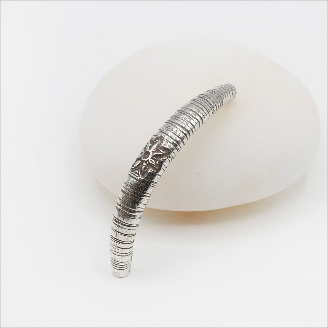 HB029 ~ Hill Tribe Silver Tube Bead, Flower Stamped Tube Bead, 35mm X ...