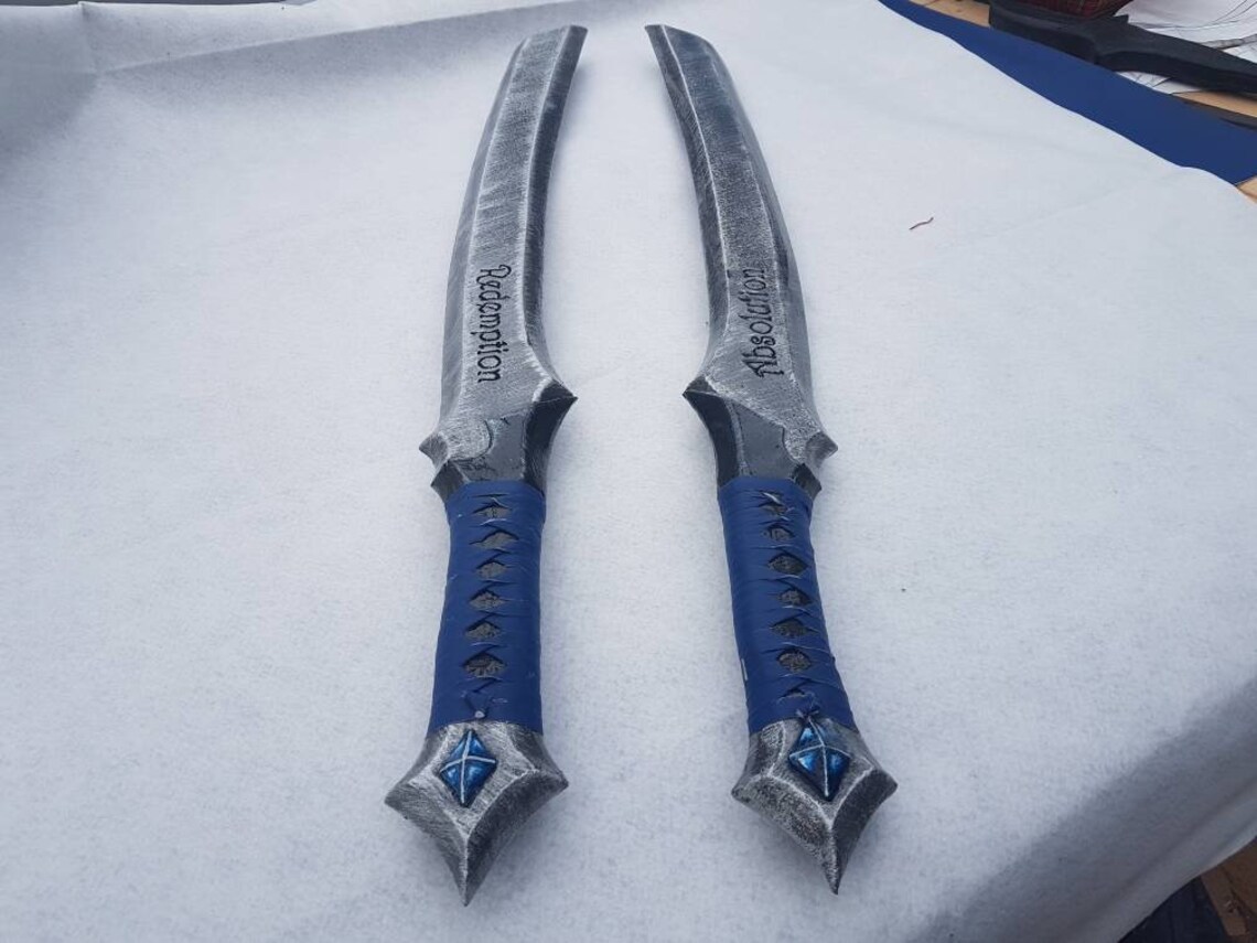 Larp and Cosplay Assassin Shortswords. - Etsy