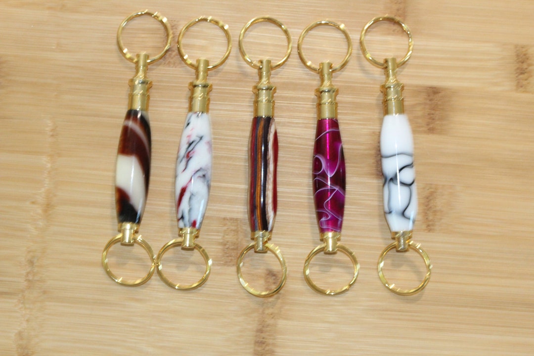 Deluxe Dual Keyring With Detachable Ring in a Selection of Materials ...