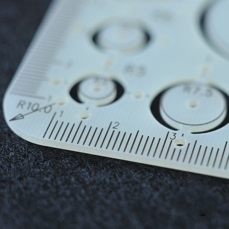 Japanese Leathercraft Curved Corner & Circle Ruler Stencil | Etsy