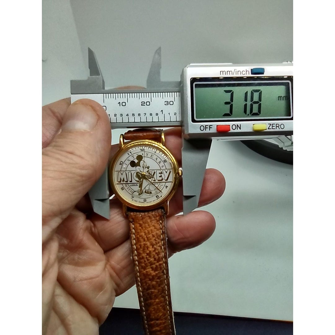 Mickey Mouse Lorus 1987 - 60th Anniversary Watch V515-1858/6330 - Etsy