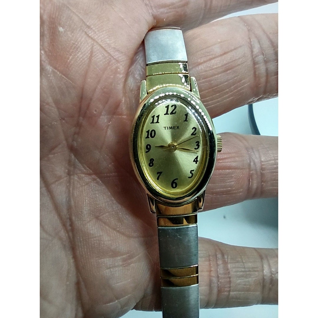 Timex T7 Vintage Ladies Watch Gold and Silver Colors - Etsy