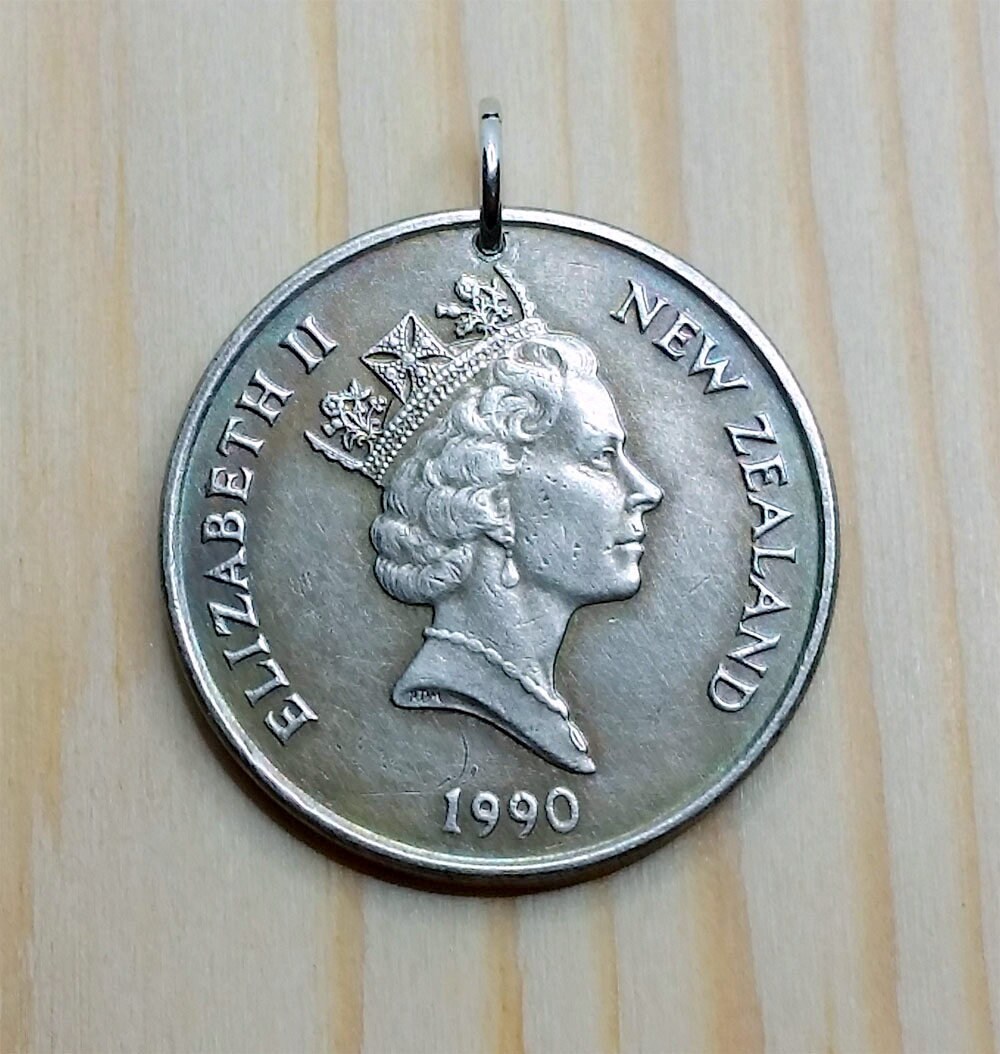 New Zealand Maori Carving Depicting Pukaki Coin Necklace 1990 - Etsy