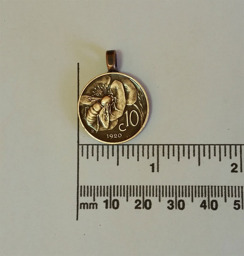 Honey bee on flower coin pendant Italy 10 centesimi coin | Etsy