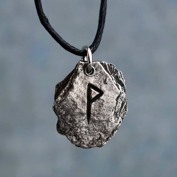 Wunjo Viking Rune Letter W Runic Pendant | Etsy UK