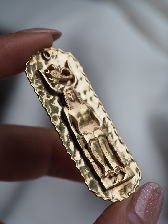 Mysterious, large vintage solid 14K gold ancient god … - Gem