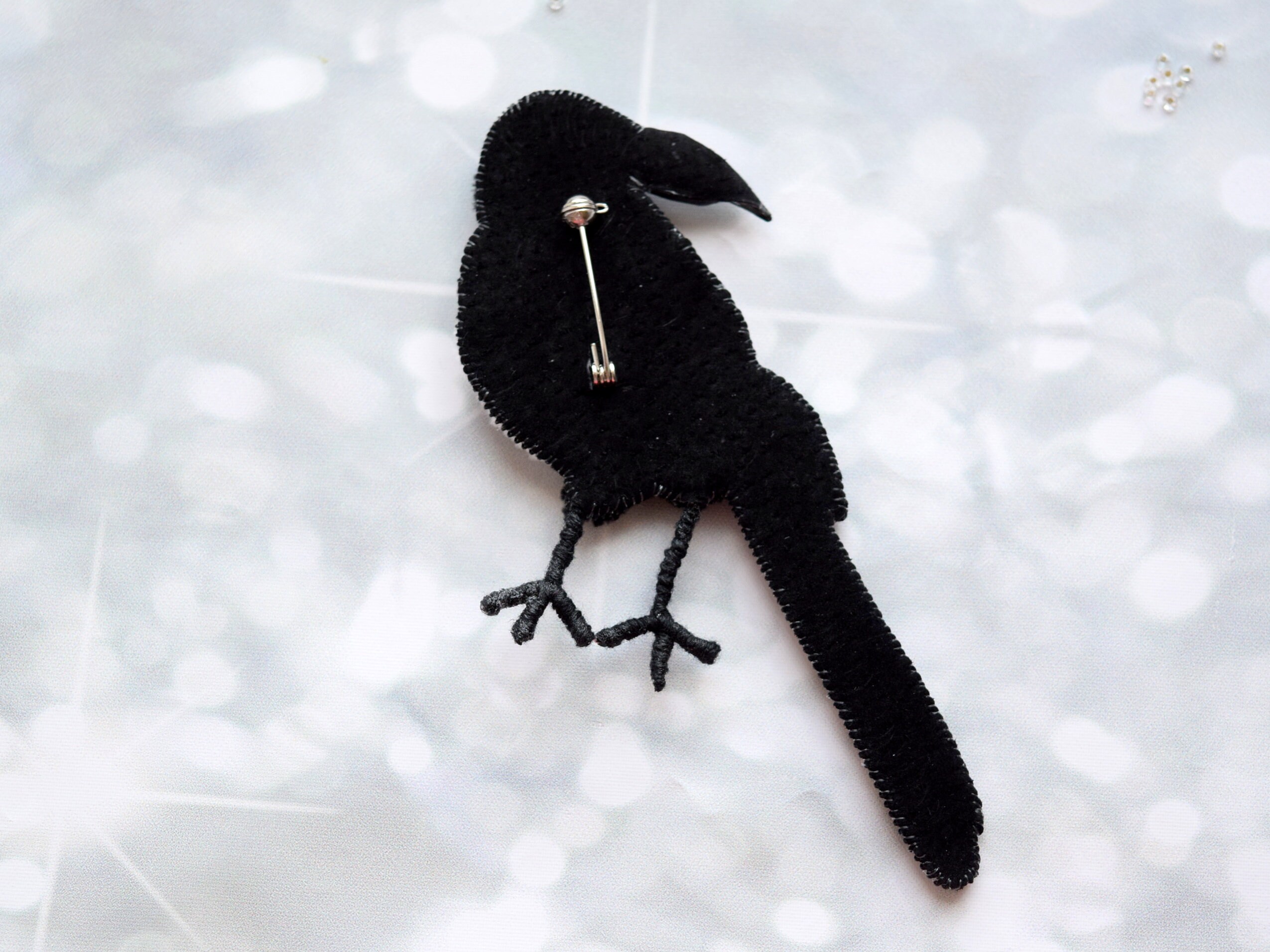 Magpie Beaded Brooch, Black & White Bird Pin, Sequins Embroidery - Etsy