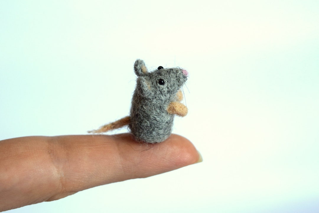 Gray Mouse Miniature Dollhouse Micro Mice Figurine Mouse Ornament Tiny ...