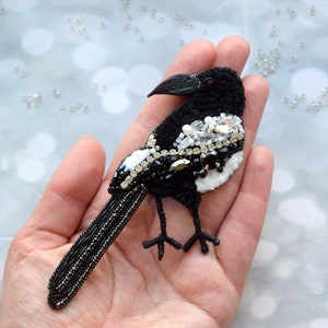 Magpie Beaded Brooch Black White Bird Pin Bright Brooch Bird Sequins ...