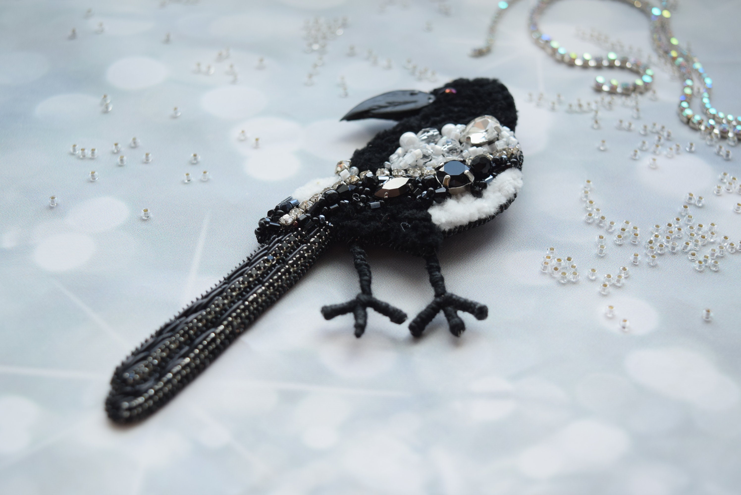 Magpie Beaded Brooch, Black & White Bird Pin, Sequins Embroidery - Etsy