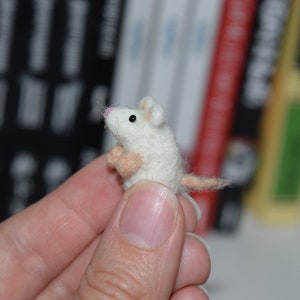 White Mouse Miniature Dollhouse Micro Mice Figurine Mouse Ornament Tiny ...