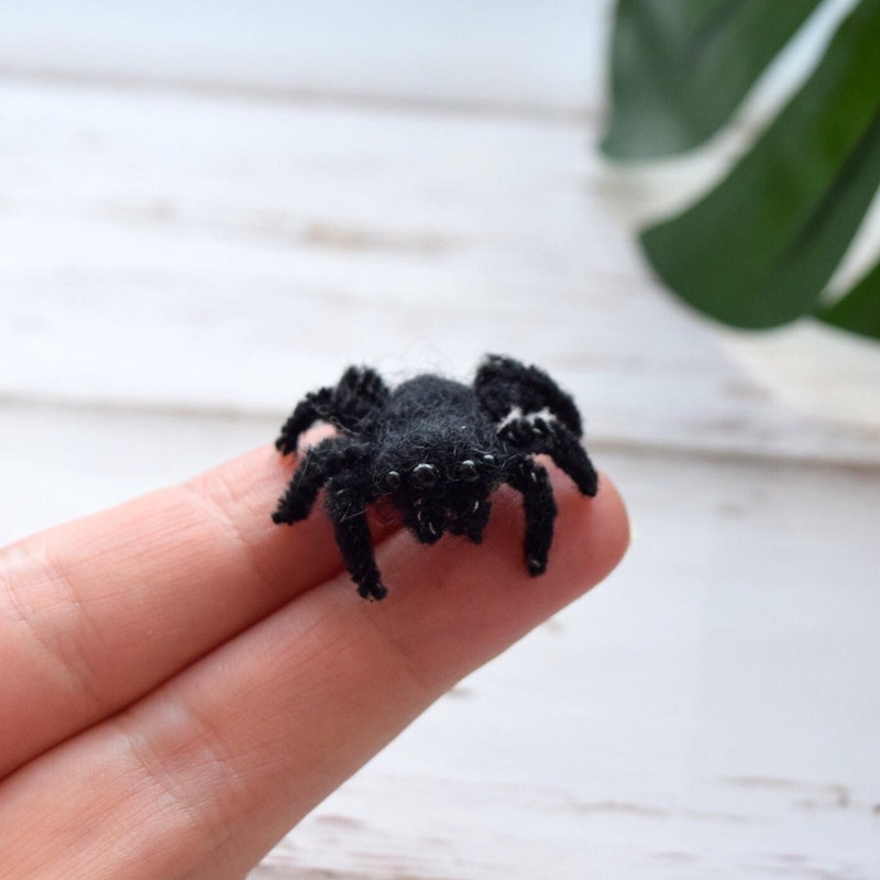 Realistic Spider Toys - Etsy