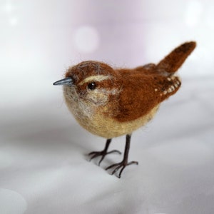 Needle Felted Carolina Wren Sculpture, Wool Bird Ornament - Etsy
