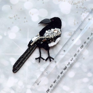 Magpie Beaded Brooch Black White Bird Pin Bright Brooch Bird Sequins ...