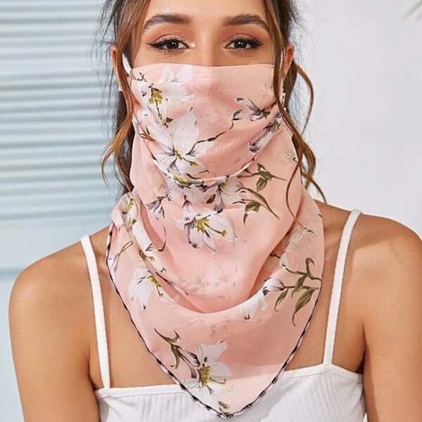 Lily Face Mask - Etsy