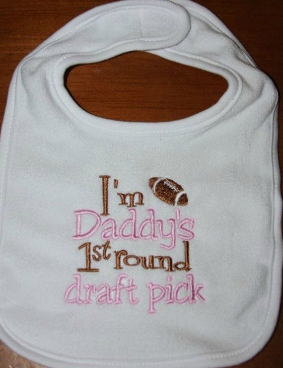 Daddy's 1st Round Draft Pick Custom Embroidered Bib - Etsy