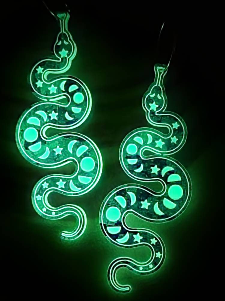 2 Colors of Snakes Glow in the Dark. Choose Your Favorite - Etsy