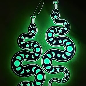 2 Colors of Snakes Glow in the Dark. Choose Your Favorite - Etsy