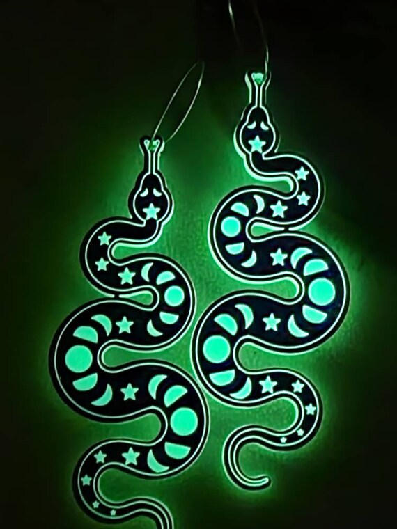 2 Colors of Snakes Glow in the Dark. Choose Your Favorite - Etsy