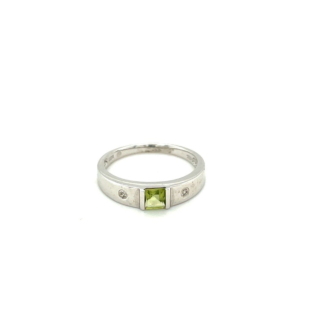 14K White Gold Princess Cut Peridot and Diamond Stackable Ring - Etsy