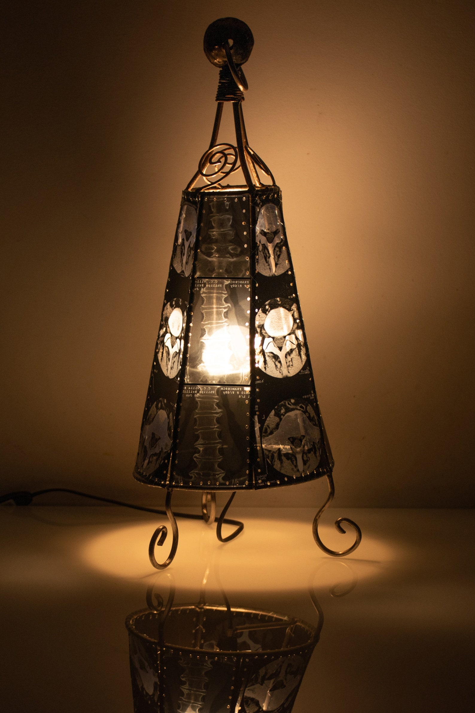 Table Lamp X-ray RMI TC Spine, Radiography, Doctor Radiographer Gift ...