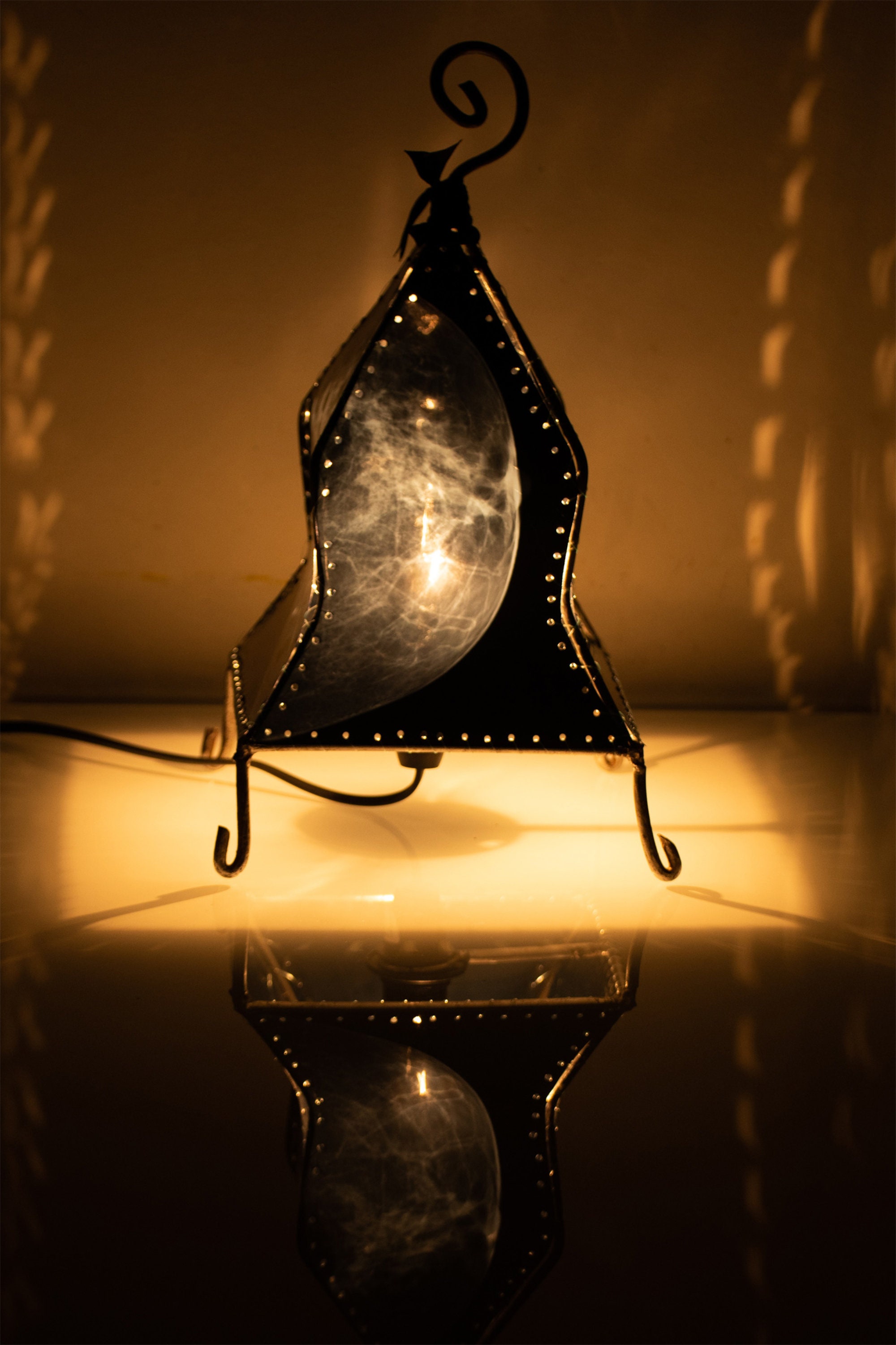Table Lamp Breast Anatomy Mammography X-ray, Doctor Radiographer or ...