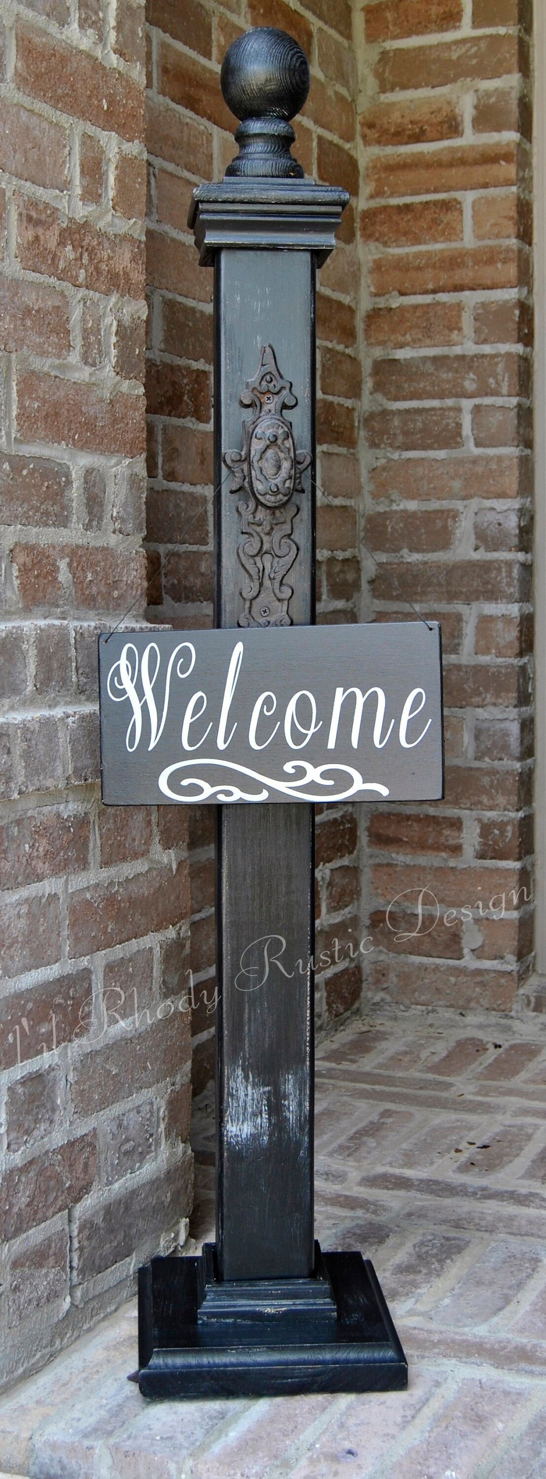 Porch Post, Welcome Sign Post