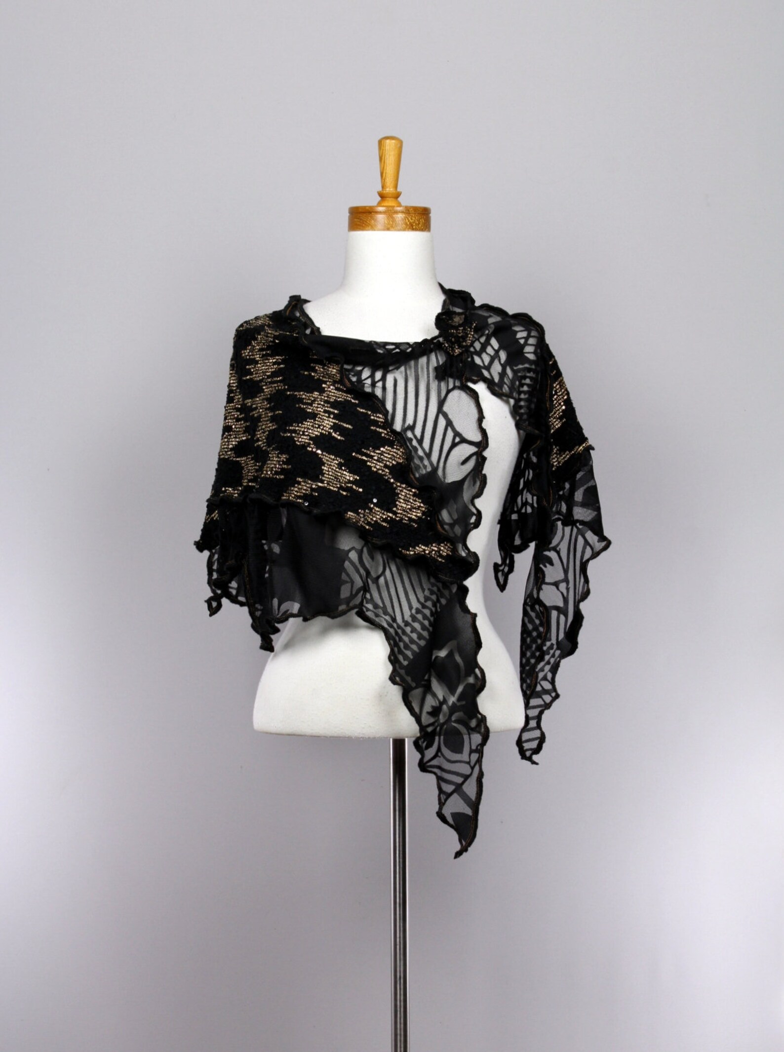 Black Shawl Gold Thread Black Lace - Etsy