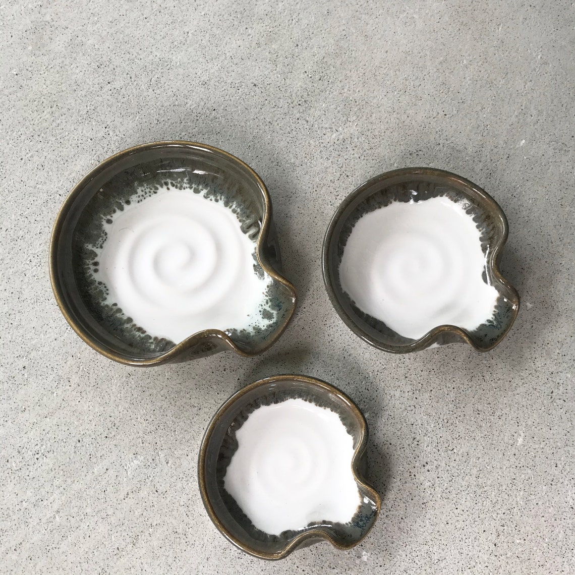 Spoon Rests in 9 Glaze Colors and 3 Sizes a MUST for Every Kitchen ...