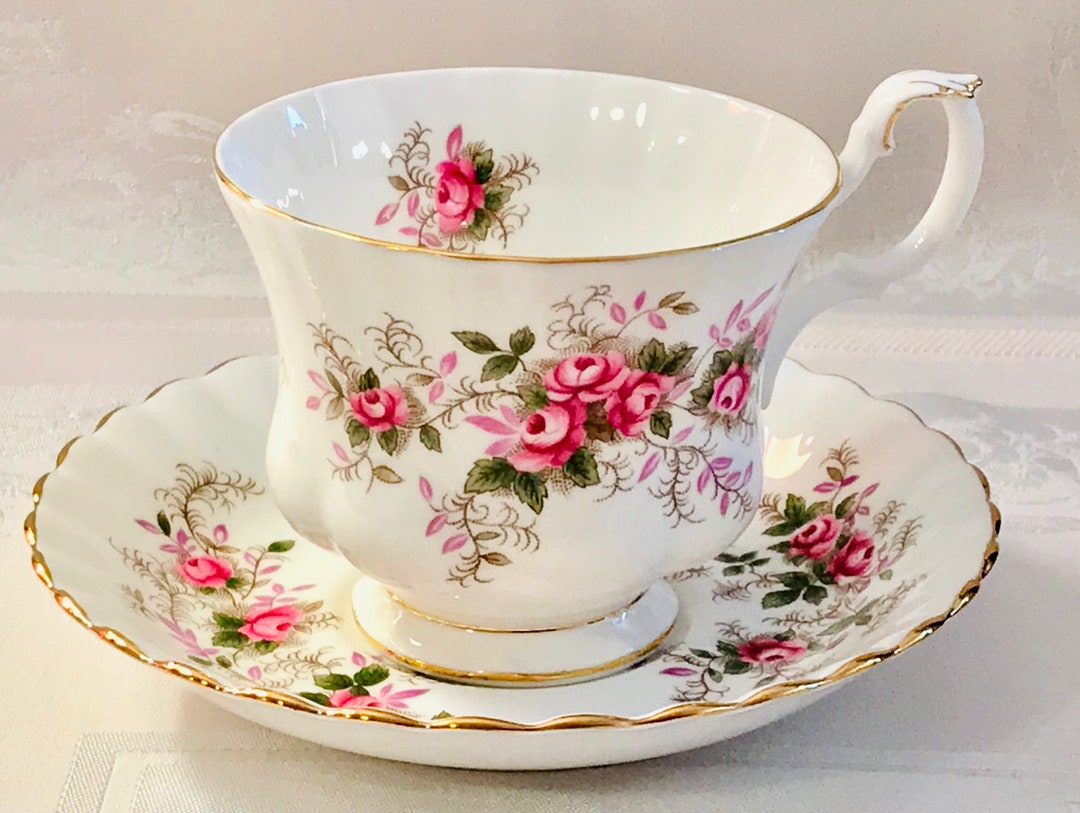 Pretty in Pink-royal Albert Lavender Rose Teacup and Saucer - Etsy
