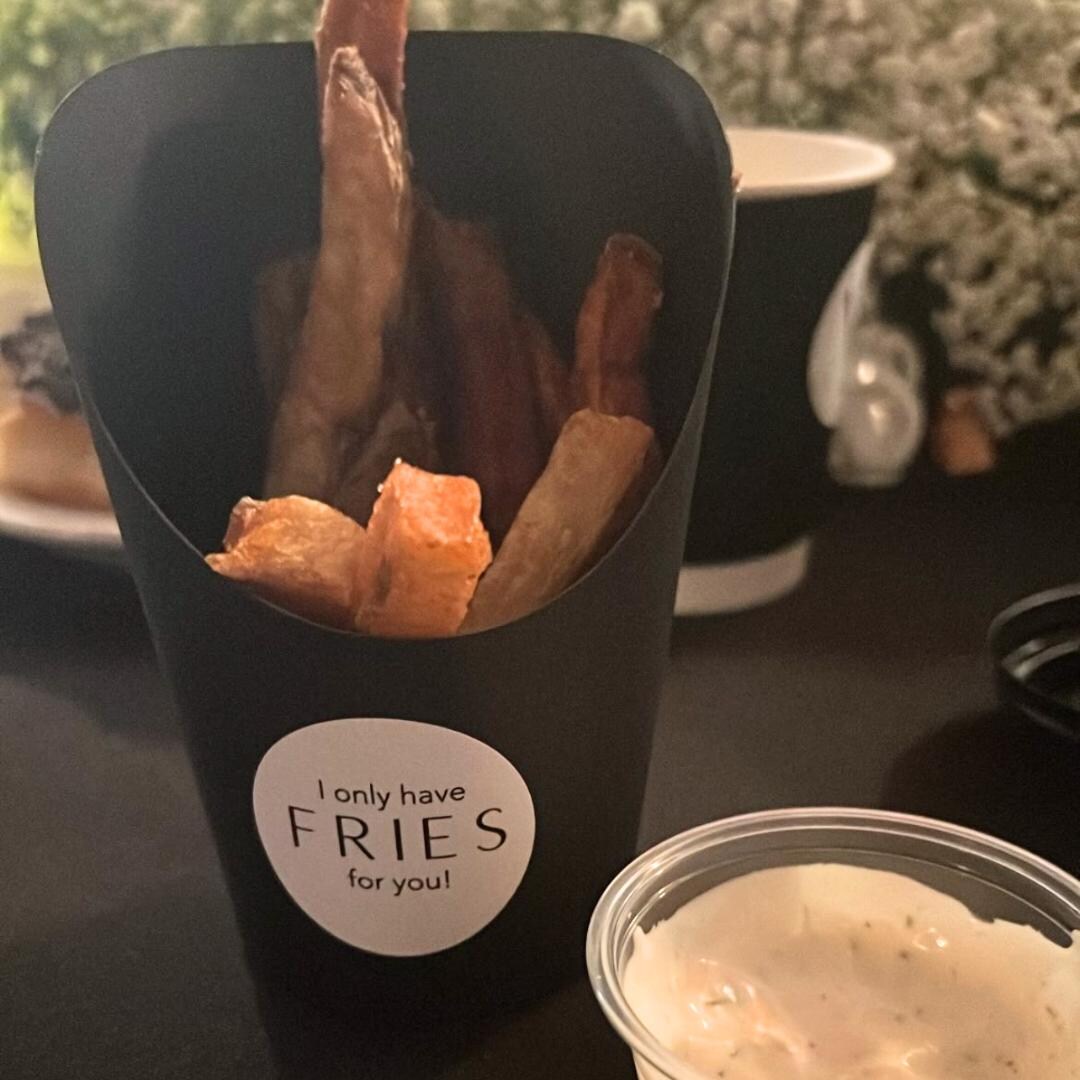 Printable Avery Labels for 1.5 Inch Round Stickers "i Only Have FRIES ...