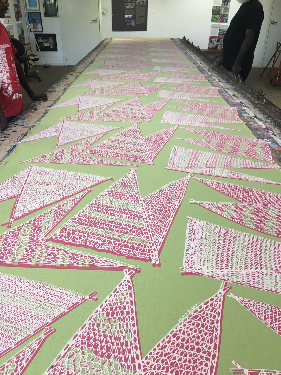 Walabi (fishing Nets) by Injalak Women on Linen | Indigenous Art, First ...