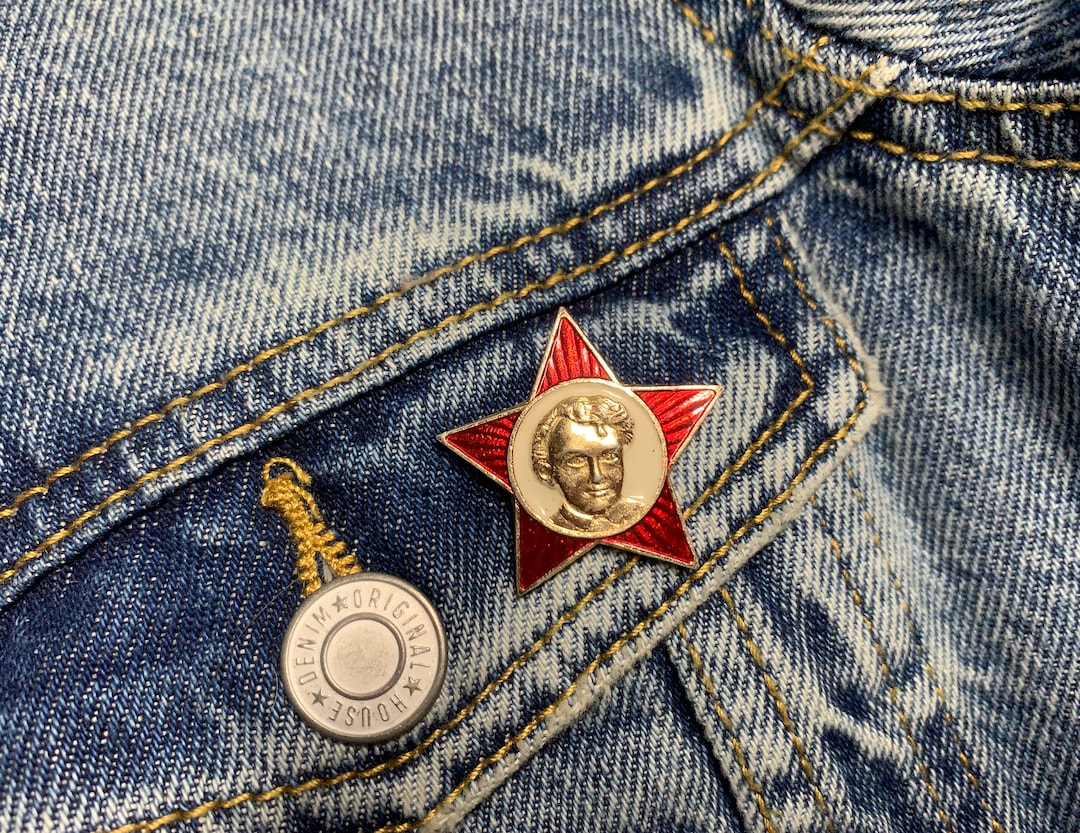 Vintage Soviet Pioneer Pin USSR Brooch Kid Octobrist Badge - Etsy