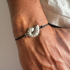 Mens Bracelet, Minimalist Cowrie Shell Bracelet, Adjustable Cord, Made ...