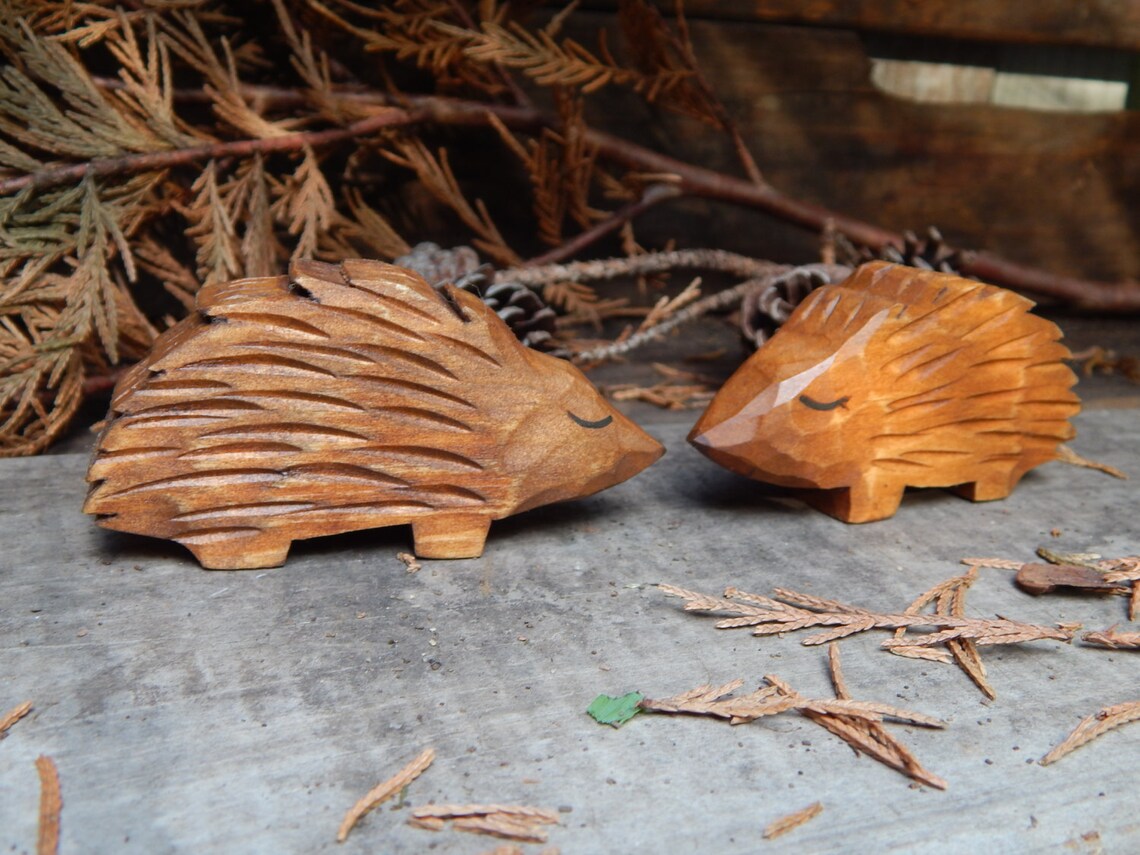 Hand Carved Wood Hedgehog Set: Natural Beeswax Finish - Etsy