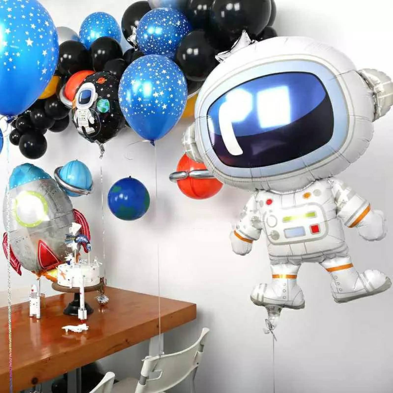 37 Astronaut Balloon Space Balloons Outer Space - Etsy