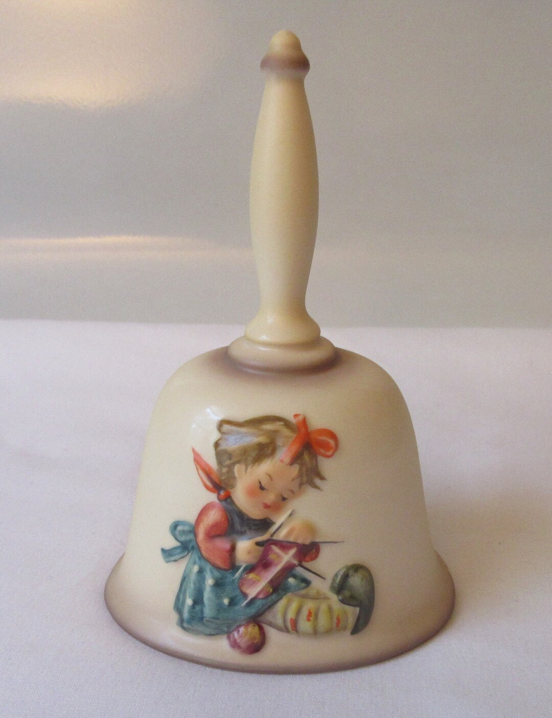 Goebel Hummel Annual Bell 1983 in Bas-relief 6th Edition "knit One" - Etsy