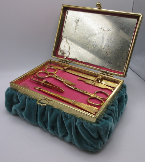 Vintage Griffon Manicure Set or Boudoir Set - Gem