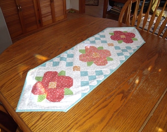 Spring Table Runner Flowers Pastel Summer Quilt Fresh - Etsy