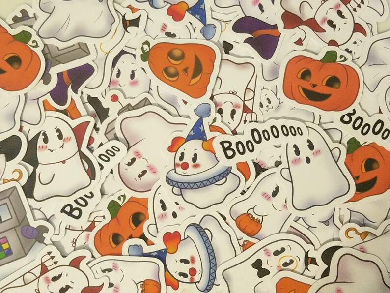 Spoopy Ghosts | Etsy