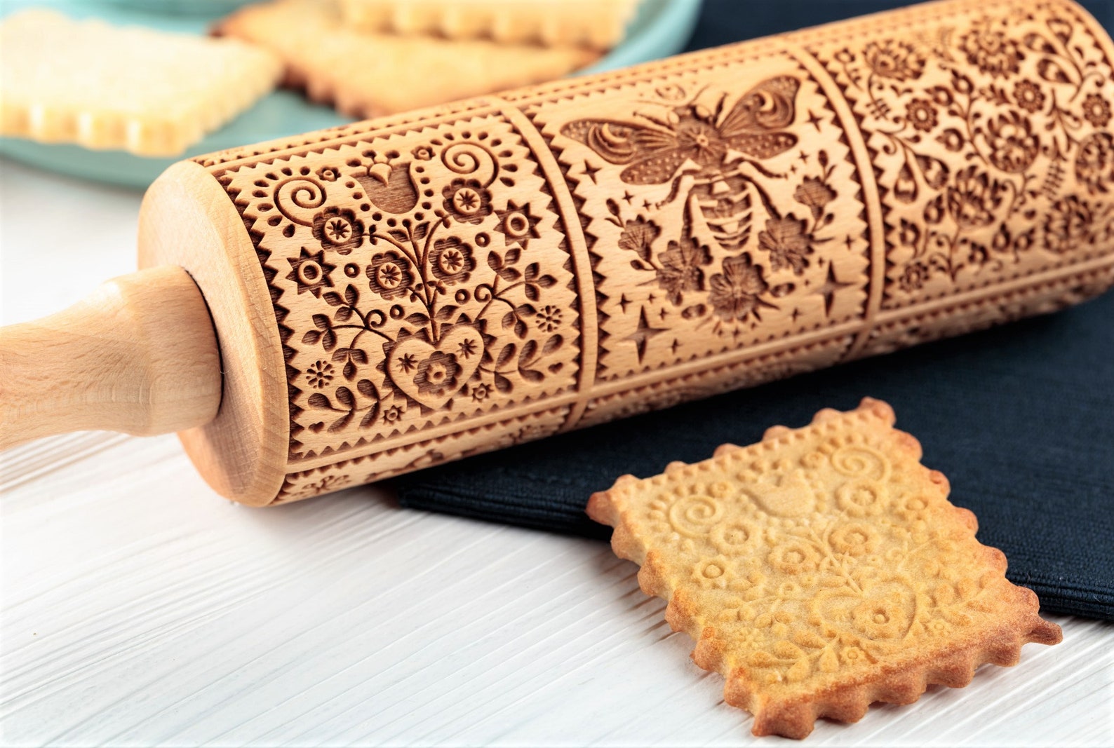 Cookie Roller Cutter Embossed Rolling Pin Springerle Patterned ...