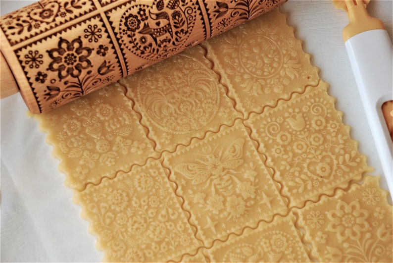 Cookie Roller Cutter Embossed Rolling Pin Springerle Patterned ...