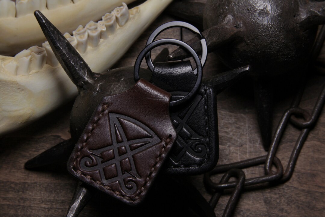 Key Ring "sigil of Lucifer" - Etsy