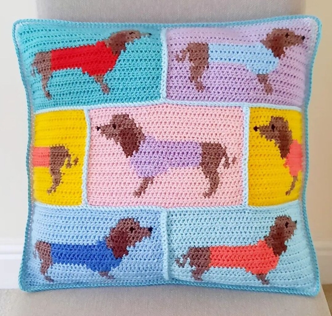 Dachshund Crochet Cushion Cover Pattern: Intarsia Sausage Dog (US Terms ...