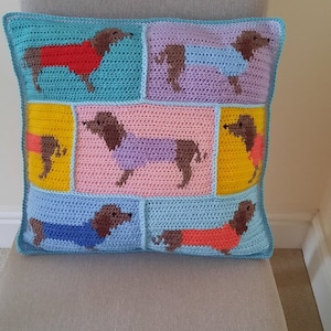 Dachshund Crochet Cushion Cover Pattern: Intarsia Sausage Dog (US Terms ...