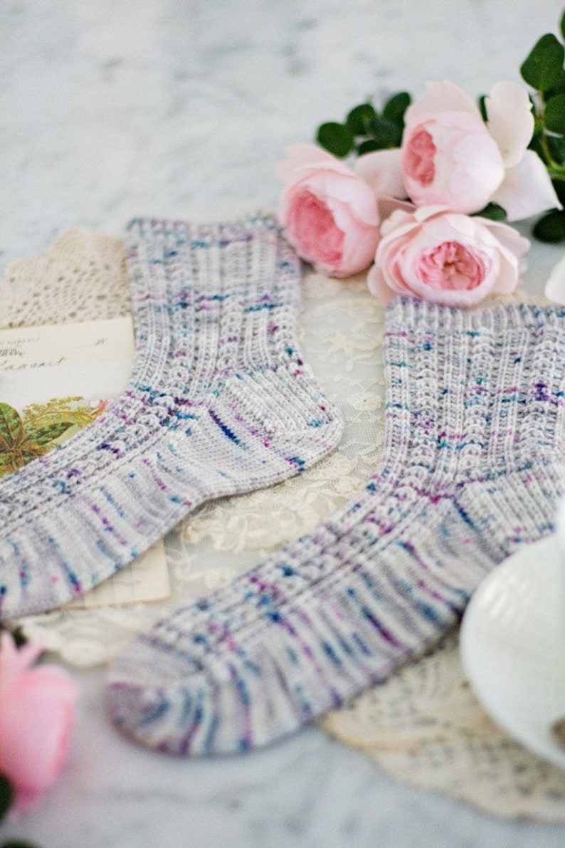 Knitting Pattern: Onshore Breeze Socks / Textured Socks Knitting ...