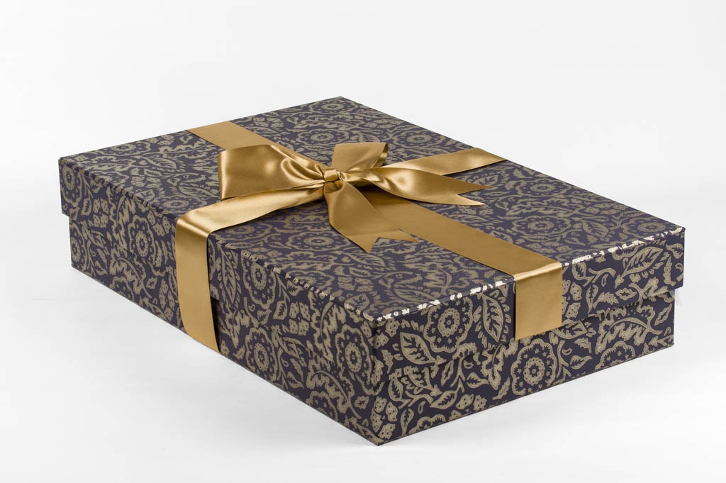 Traditional Standard Wedding Dress Box in Floral Damask | Etsy