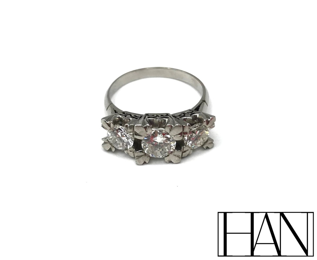 Anillo Tresillo de Platino y Diamantes 1,70CT. VS1 G Platinum and ...