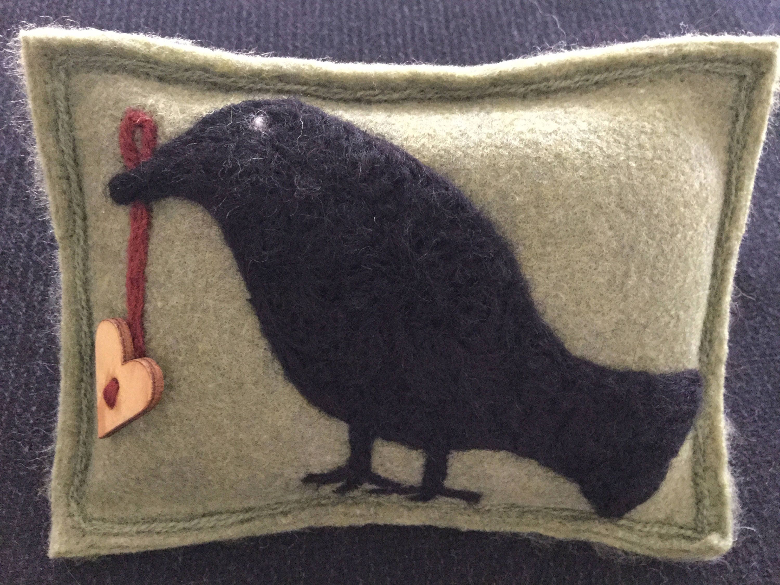 Hand Needle Felted Primitive Black Crow W/ Wooden Heart Maine - Etsy